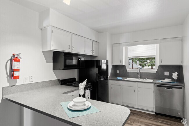 Explore Carlsbad, NM: City Guide | Apartments.com