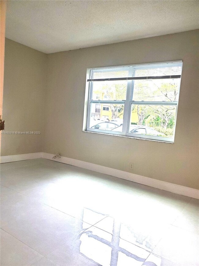 4394 NW 9th Ave Unit 22 -1B, Pompano Beach, FL 33064 - Condo for Rent ...