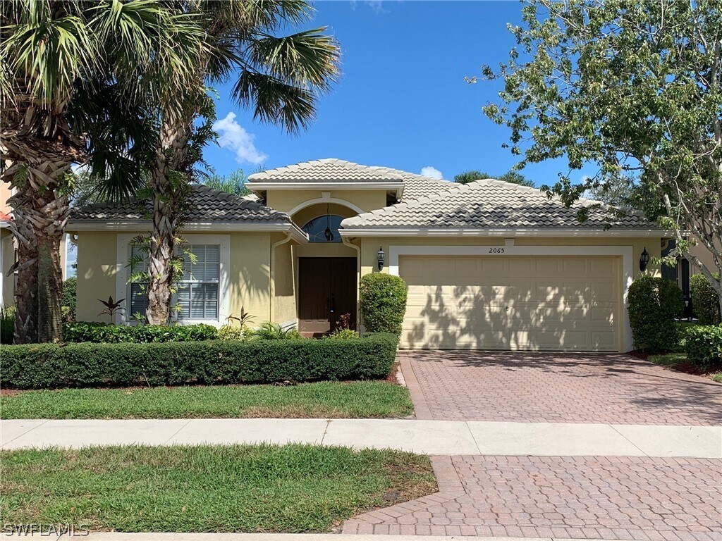 2065 Isla De Palma Cir, Naples, FL 34119 - House Rental in Naples, FL ...