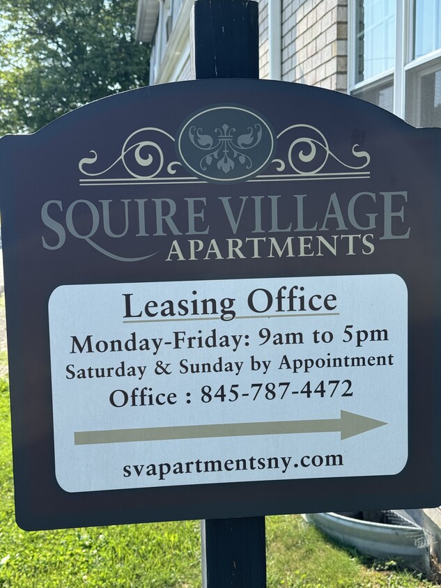 Squire Village Apartments Townhomes for Rent - New Windsor Township, NY ...