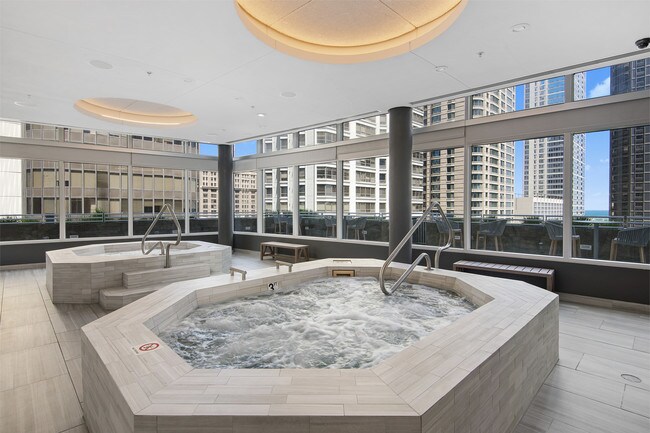 Atwater Apartments Apartments - Chicago, IL | Apartments.com