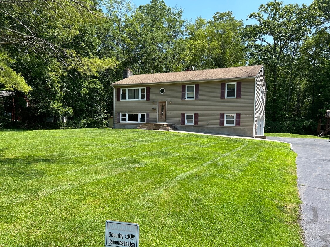 44 Meadow Rd, Montrose, NY 10548 - House Rental in Montrose, NY ...