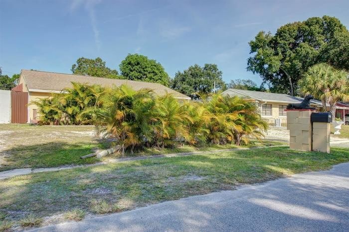 2119 W Farwell Dr Tampa Fl 33603 House Rental In Tampa Fl