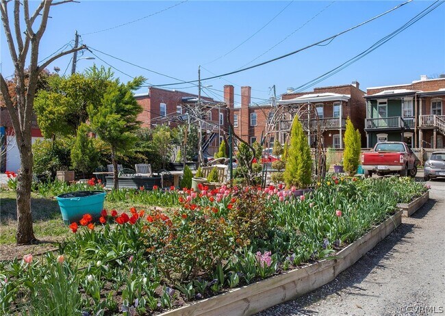 2602 Grove Ave Unit 3, Richmond, VA 23220 - Room for Rent in Richmond, VA | Apartments.com