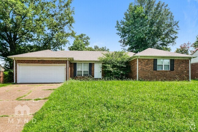 Raleigh Manor Houses under $2,000 - Memphis, TN