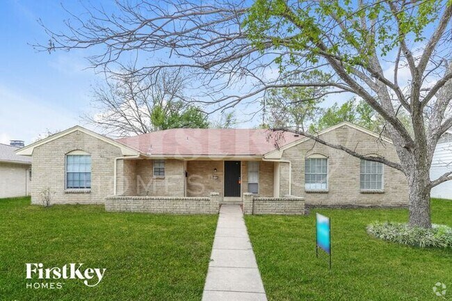 Downtown Farmers Branch Student Apartments for Rent - Farmers Branch ...