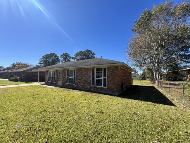 207 Sinbad St, Baker, LA 70714 - House Rental in Baker, LA | Apartments.com