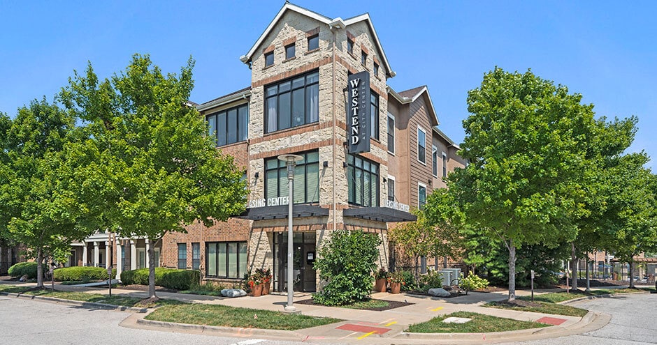 West End at City Center Apartment Homes - 17410 W 86th Ter Lenexa, KS ...