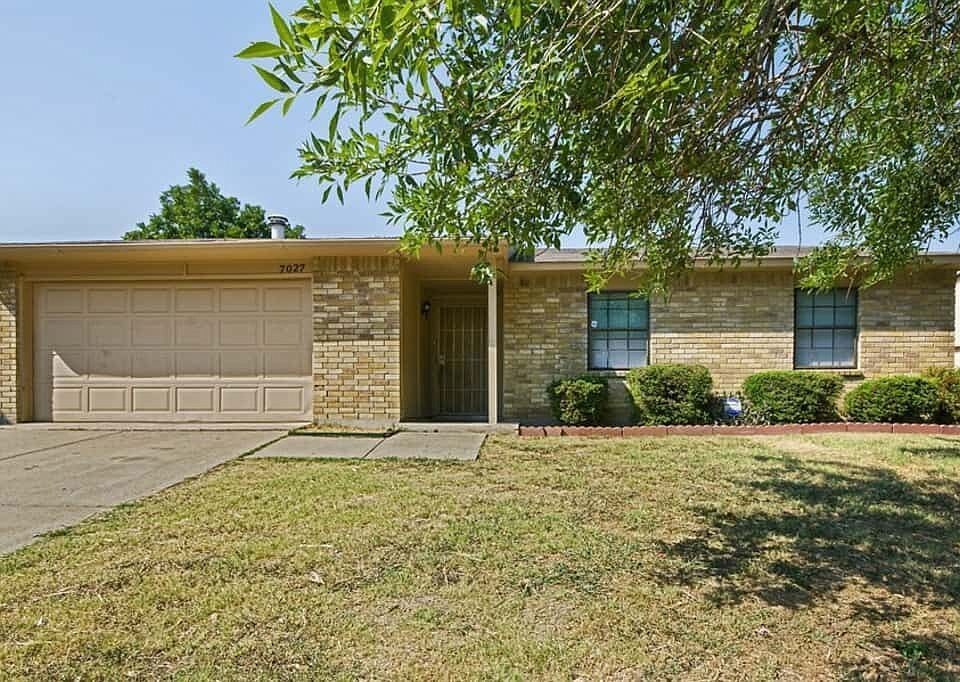 7027 Hedge Dr, Dallas, TX 75249 - House Rental in Dallas, TX ...