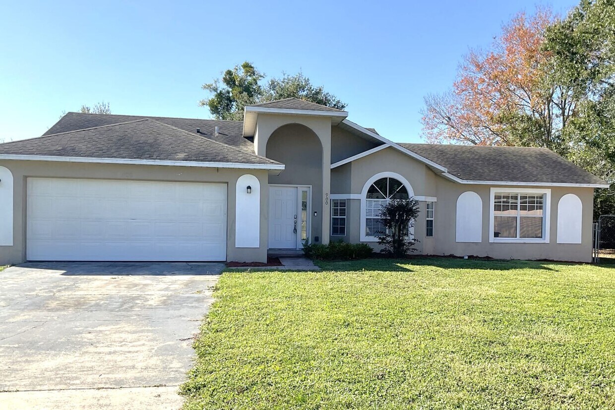 900 Lacey Oaks Ct, Kissimmee, FL 34744 | Apartments.com