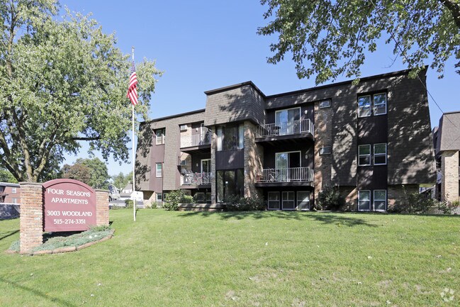 Four Seasons Apartments - Apartments in Des Moines, IA | Apartments.com