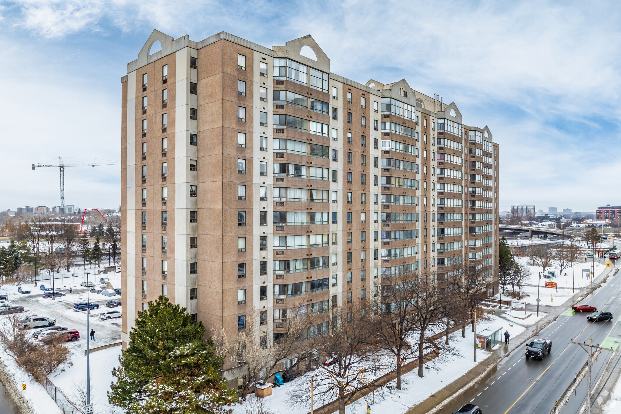 The Citadel Apartments Apartments - 169 Lees Ave Ottawa, ON ...