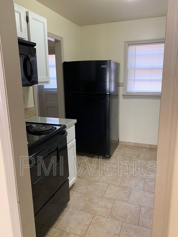 6130 E Harry St, Wichita, KS 67218 - Condo for Rent in Wichita, KS ...