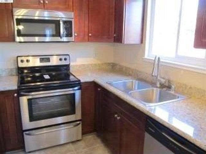 28820 Logan Way, Hayward, CA 94544 - House Rental in Hayward, CA ...