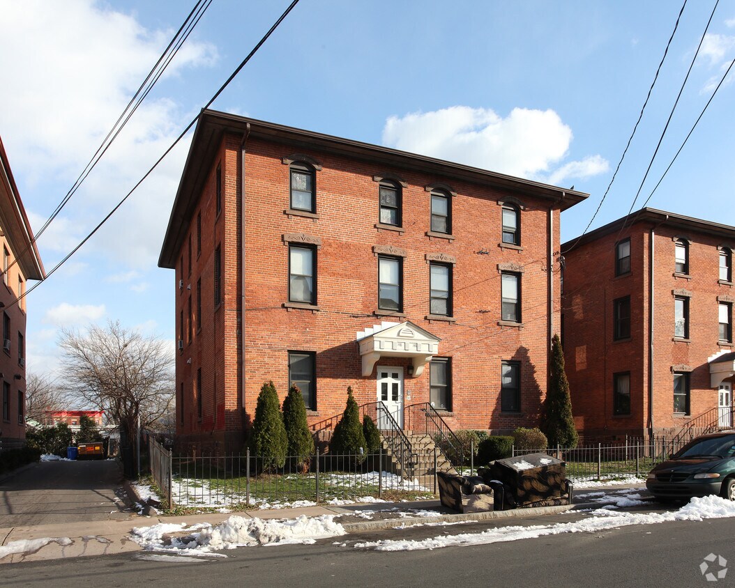 146-148 Wooster St, Hartford, CT 06120 - 146-148 Wooster St Hartford ...