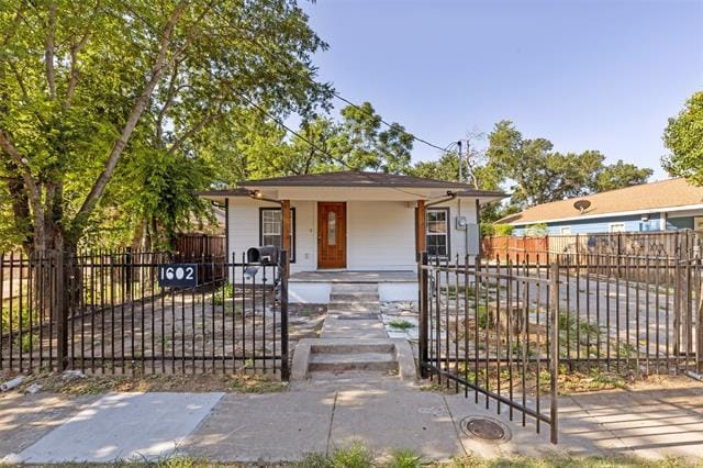1602 Bickers St, Dallas, TX 75212 - House Rental in Dallas, TX ...