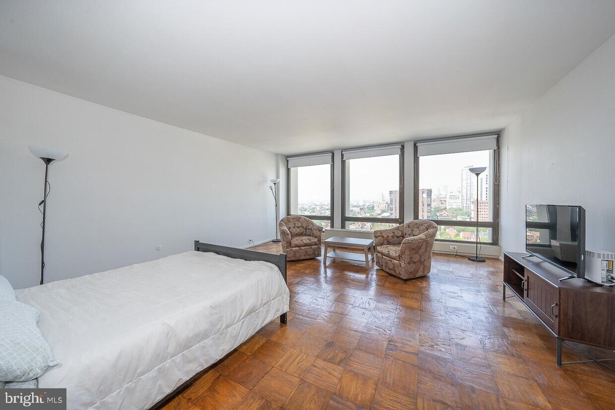 210 Locust St Unit 19EW, Philadelphia, PA 19106 - Room for Rent in ...