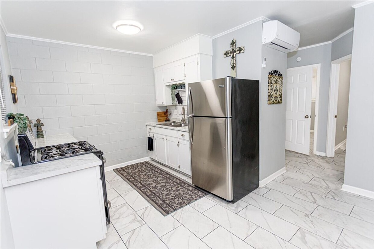 1632 Rev Manual St Unit 1632 Rev Manual A, Port Allen, LA 70767 - Room ...