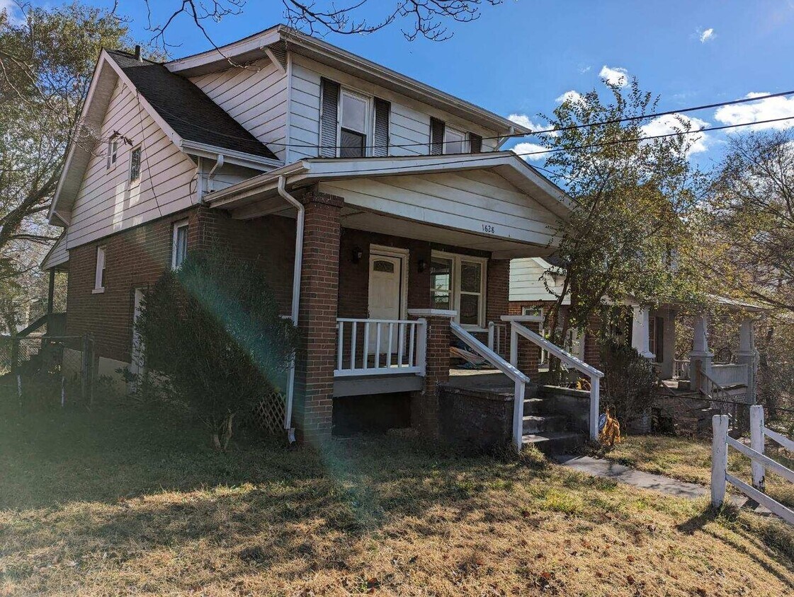 1628 7th St SE, Roanoke, VA 24013 - House Rental in Roanoke, VA ...
