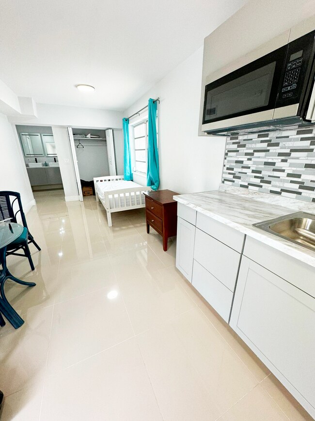 2463 Lincoln St Unit D, Hollywood, FL 33020 - 2463 Lincoln St Hollywood ...