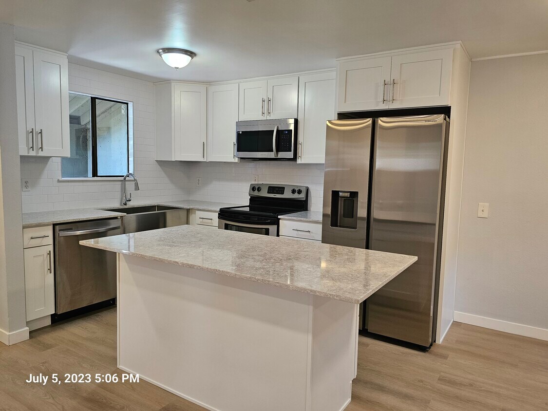 10023 NE 138th Pl, Kirkland, WA 98034 - Townhome Rentals in Kirkland WA ...