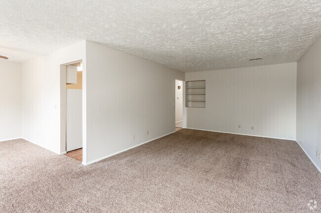 Centre Ridge Apartments - Omaha, NE | Apartments.com