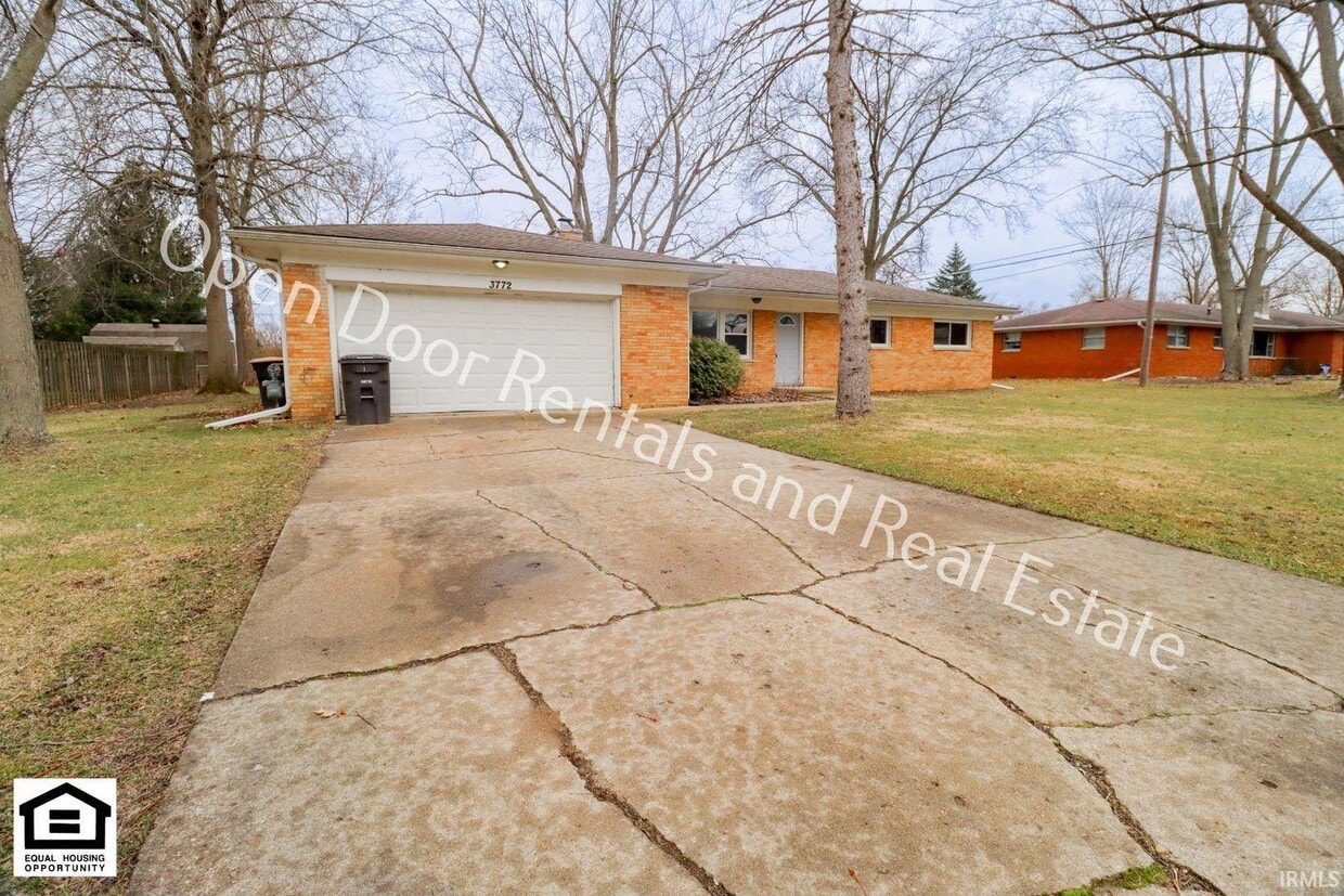 3772 Bruneal St, Fort Wayne, IN 46815 - House Rental in Fort Wayne, IN ...