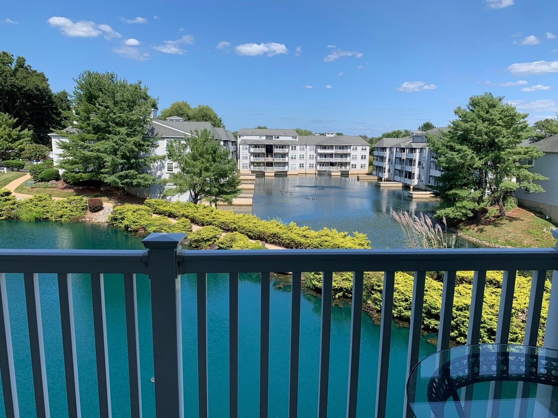 2207 Waters Edge Dr Unit 2207, Newark, DE 19702 - Condo for Rent in ...