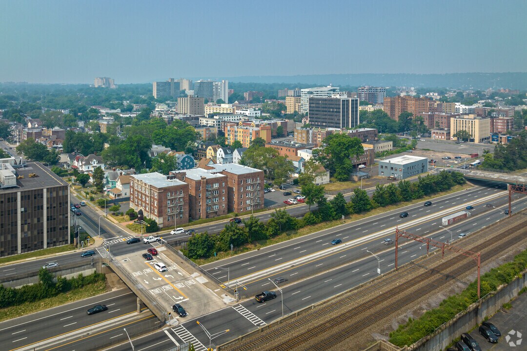 Moving to East Orange? Cost of Living, Best Neighborhoods & What to ...