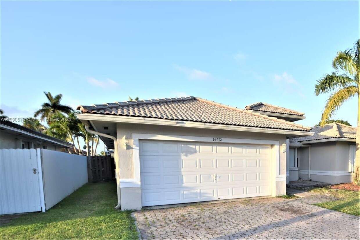 14772 SW 176th Terr, Miami, FL 33187 - House Rental in Miami, FL | Apartments.com