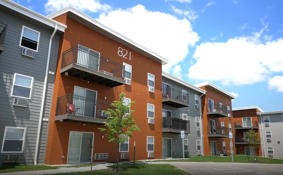 Apartments for Rent in Pontiac MI - 400 Rentals | Apartments.com