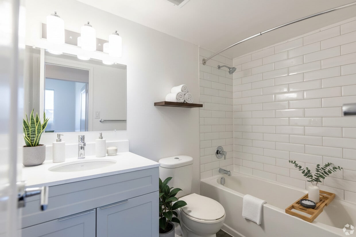 301-341 Traynor Avenue & 551-553 Vanier Drive Apartments - 301-341 ...
