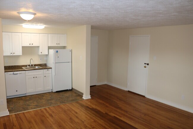 Perry Manor Apartments - Apartments in Pittsburgh, PA | Apartments.com