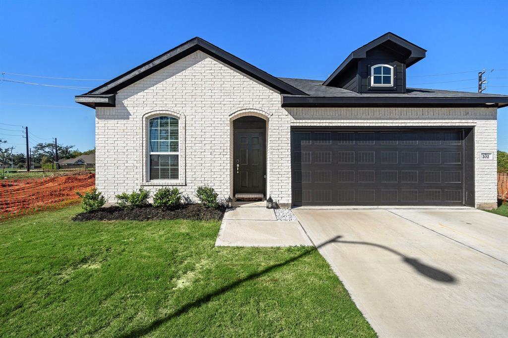 202 Water Grass Trl, Clute, TX 77531 - House Rental in Clute, TX ...