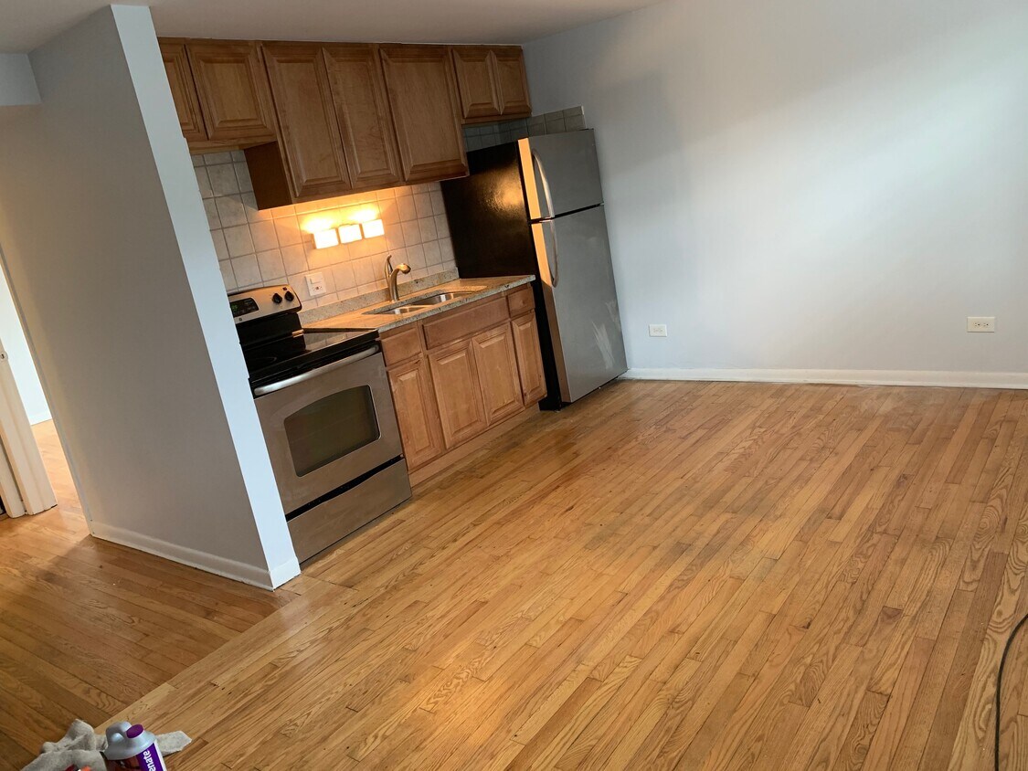 8027 W Foster Ln Unit Garden North, Niles, IL 60714 - 8027 W Foster Ln ...