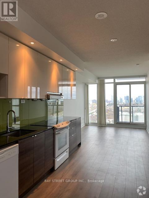 Bayview Village Apartments for Rent - Toronto, ON - 73 Rentals ...