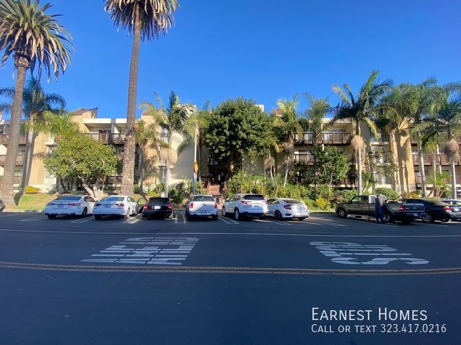 320 S Ardmore Ave Unit 325, Los Angeles, CA 90020 - Condo for Rent in ...