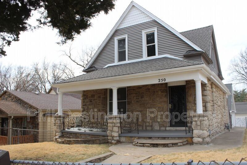 250 N Thorpe St, Kansas City, KS 66102 - House Rental in Kansas City ...