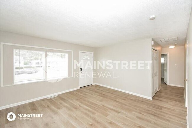 4933 Katherine Dr, Indianapolis, IN 46226 | Apartments.com