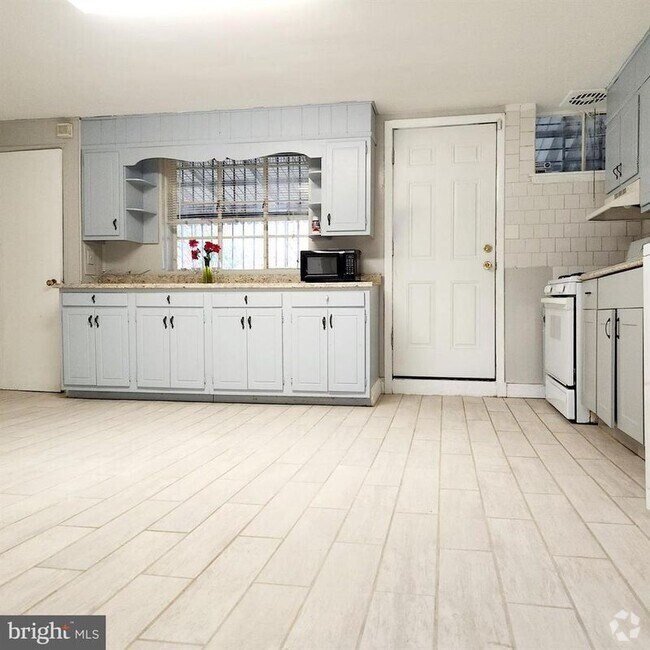 Belair-Edison Apartments for Rent with High Ceilings - Baltimore, MD ...