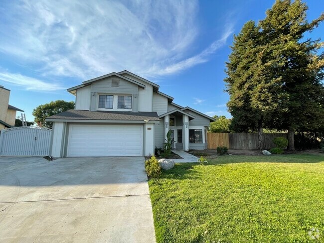 Apartments for Rent with Hardwood Floors in Rosedale CA