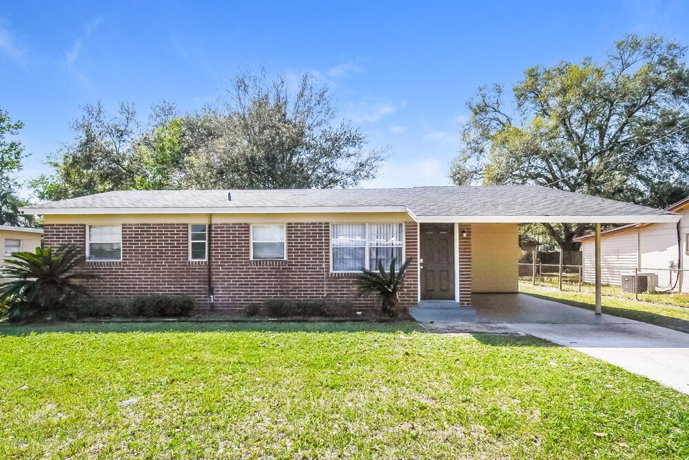 5664 Minocqua St, Jacksonville, FL 32210 | Apartments.com