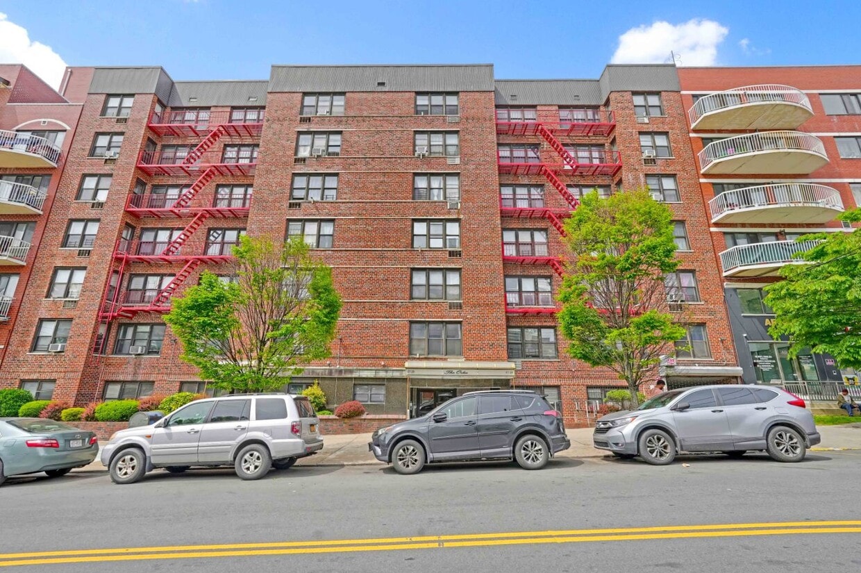 87-20 175Th St Unit 1K, Queens, NY 11432 - Condo for Rent in Queens, NY ...
