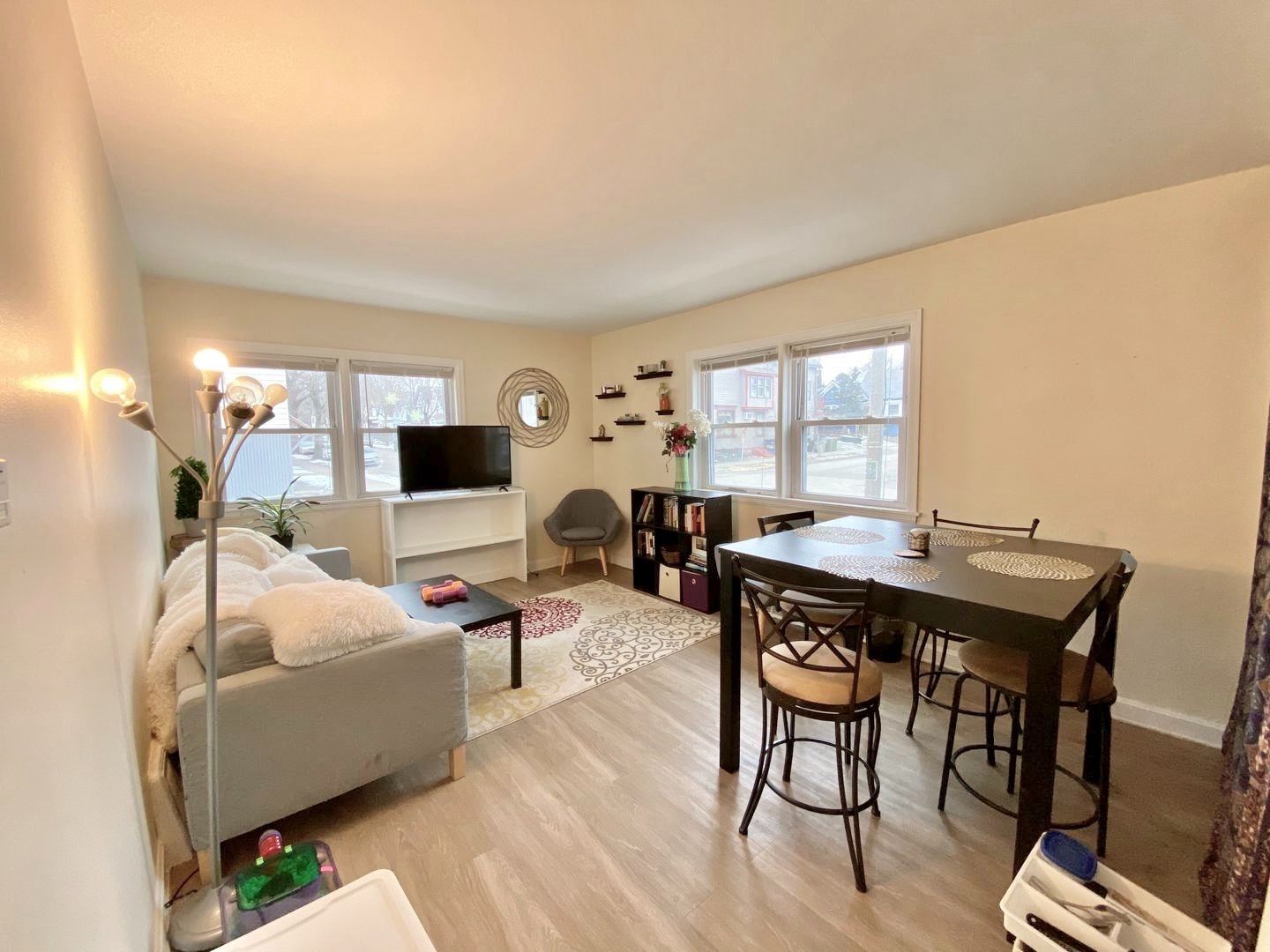 2500 N Fratney St Unit 01, Milwaukee, WI 53212 - Room for Rent in ...