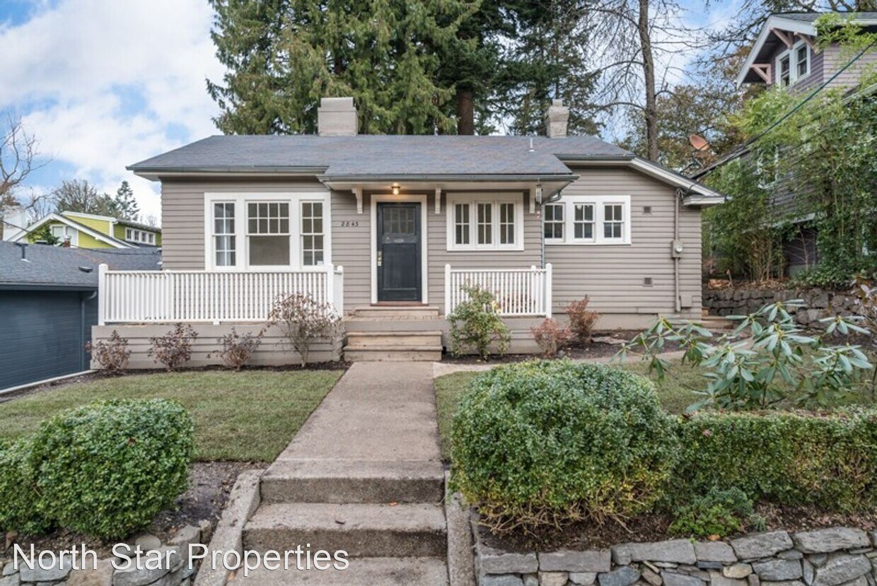 2843 SW Fern St, Portland, OR 97201 - House Rental in Portland, OR ...