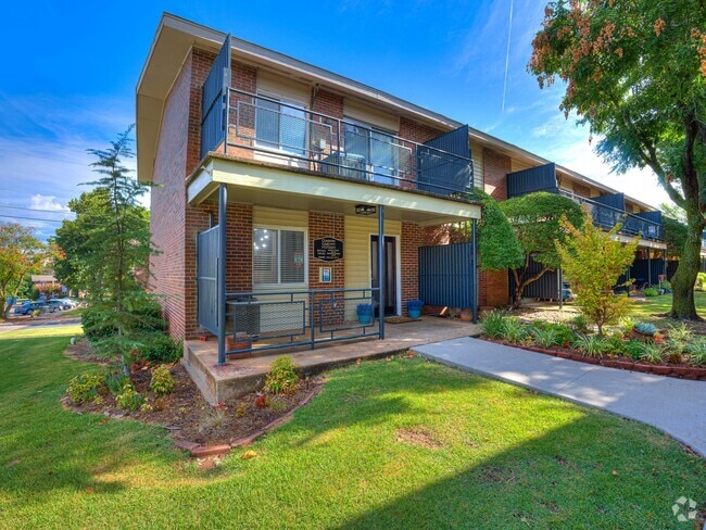 Zachary Taylor Apartments for Rent with a Walk-In Closet - Oklahoma ...