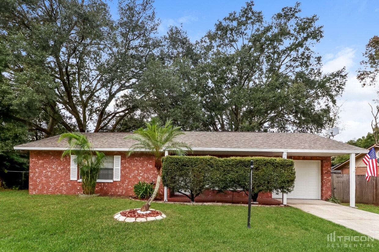 1115 Oakhill St, Seffner, FL 33584 | Apartments.com