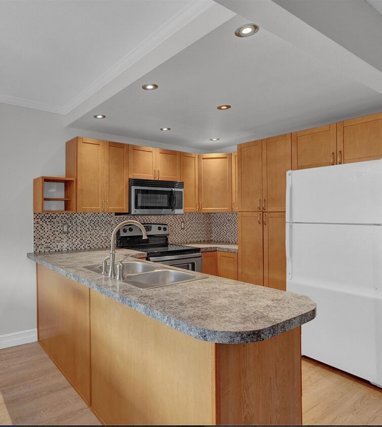 2157 Rae St Unit OT21, Regina, SK S4T 2E8 Apartments - 2157 Rae St ...