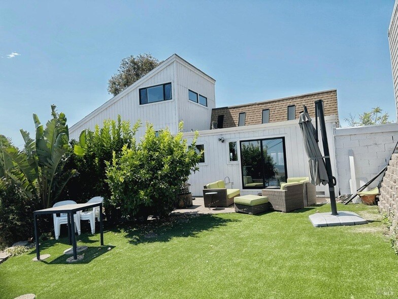 58 Vía La Cumbre, Larkspur, CA 94904 | Apartments.com