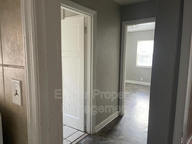 238 E Beechwood Ave, Dayton, OH 45405 - Condo for Rent in Dayton, OH ...